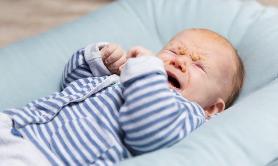 How to Get an Overtired Newborn to Sleep: Signs and Tips – alilo
